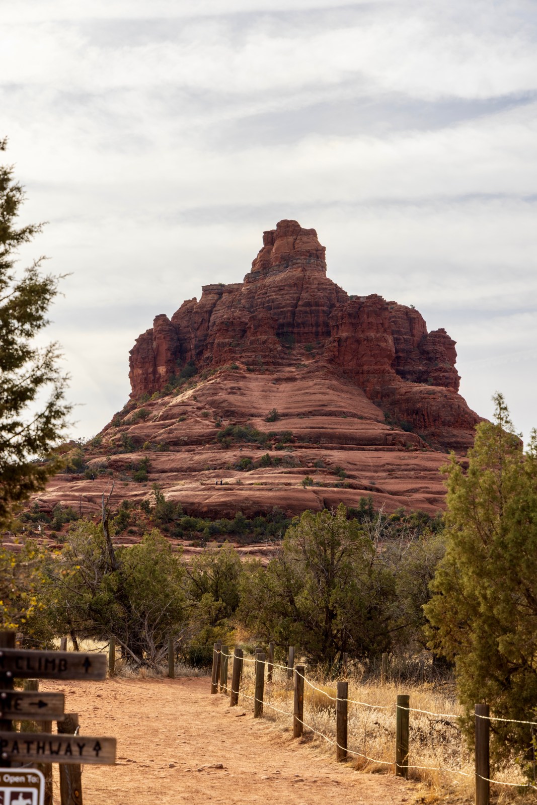 Bell Rock Pathway Hike in Sedona, Arizona