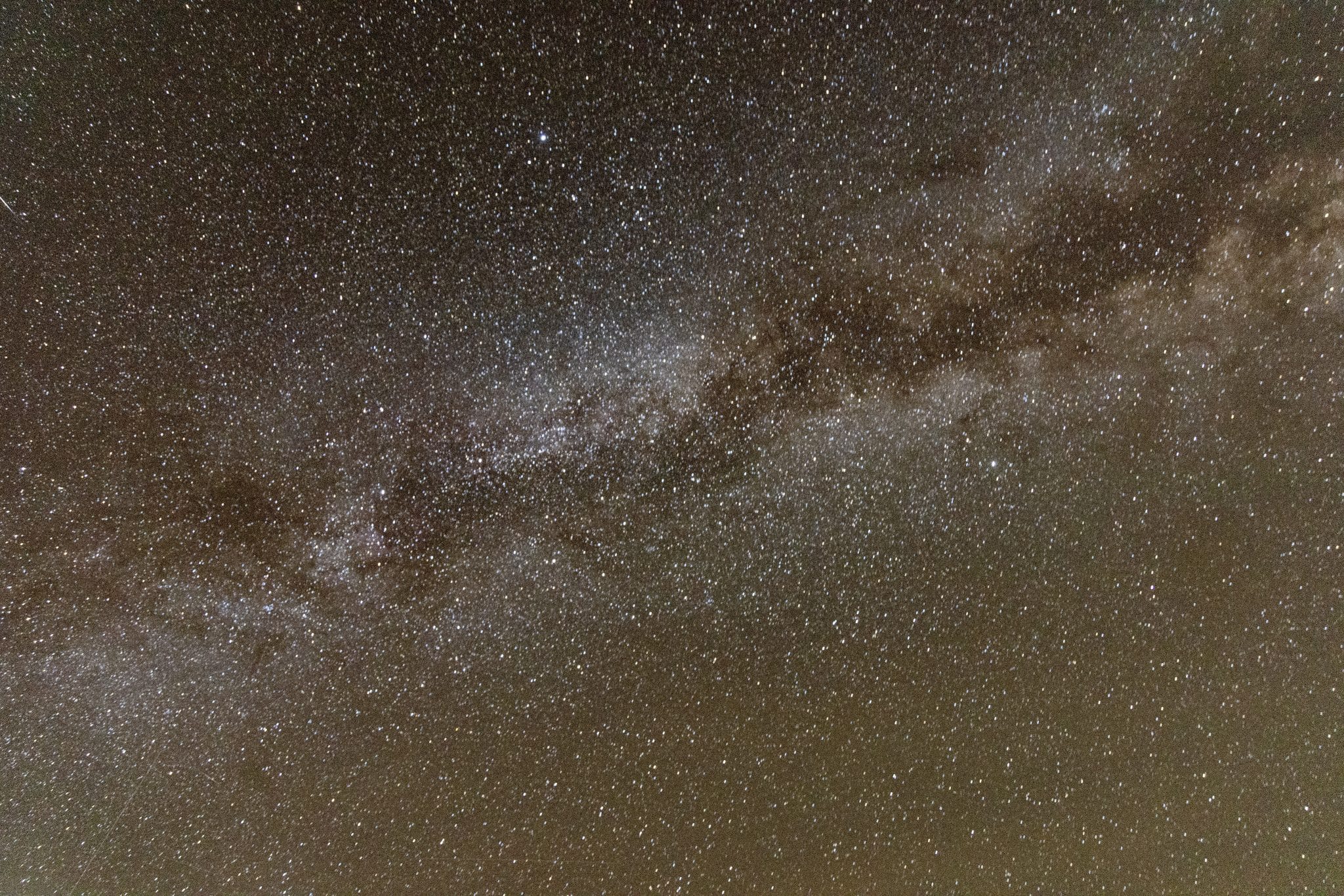 How to Photograph the Milky Way on Your iPhone